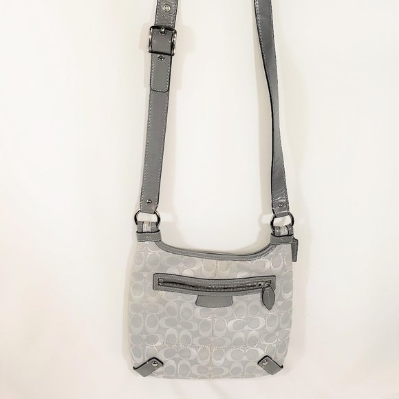 Coach | Bags | Coach Signature Canvas Crossbody Bagpurse Monogram Print ...